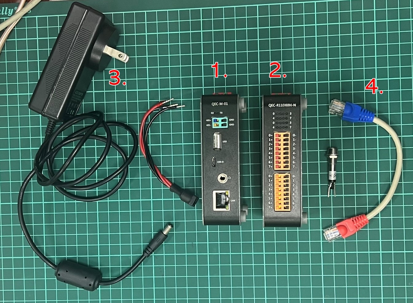 入門指南： 使用 86EVA 和 ArduBlock 操作數位輸入 + 輸出模組 - QEC